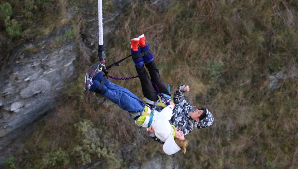 Blog - Top Tips to Conquer a Bungy Jumping - AJ Hackett