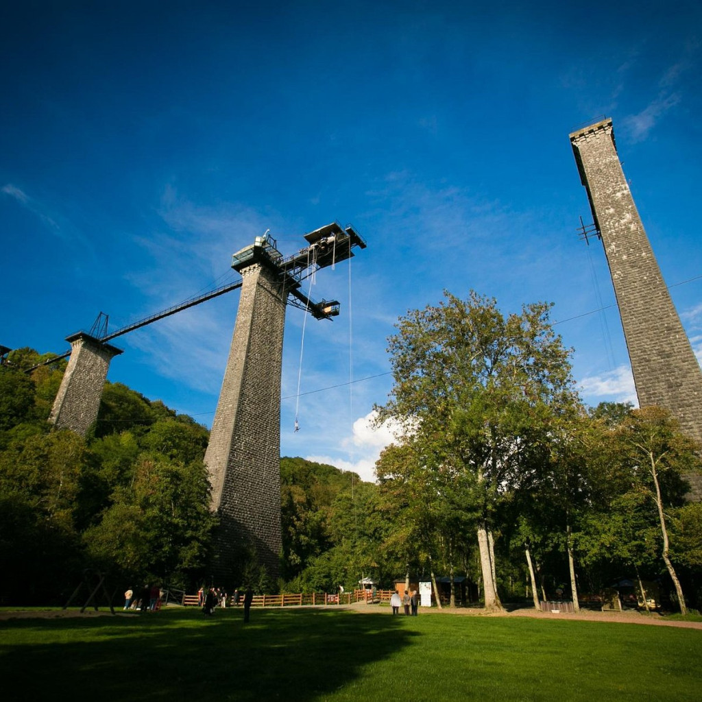 Blog - Top 10 Bungy Jumping Locations Worldwide - AJ Hackett